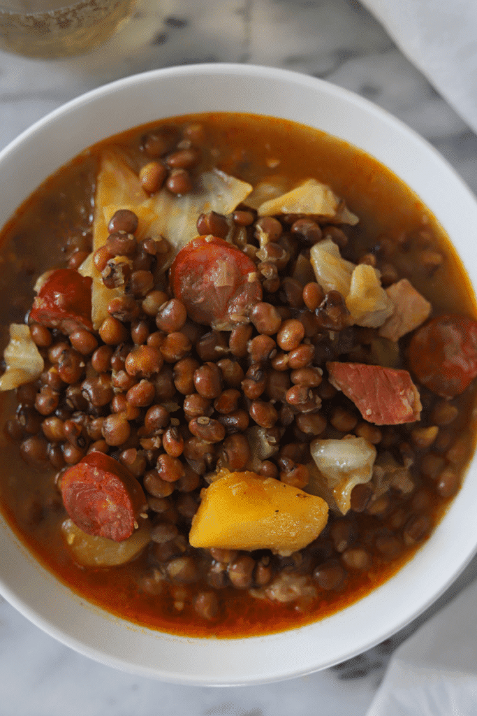 Feijão Congo: Cape Verdean Stewed Peas (ervilha seca) - Crumb-Snatched