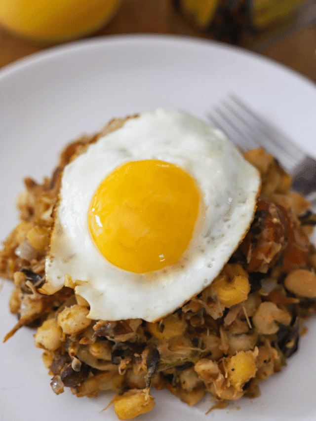 Cachupa: Traditional Dish of Cape Verde - Full Recipe - Crumb-Snatched