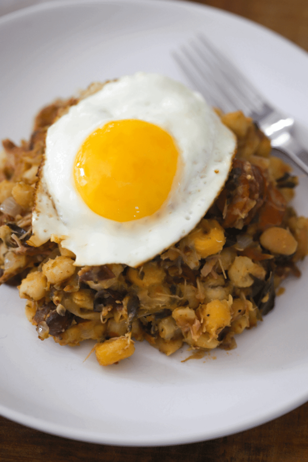 How to make Cachupa Guisada (Cachupa Refogada) - Crumb-Snatched